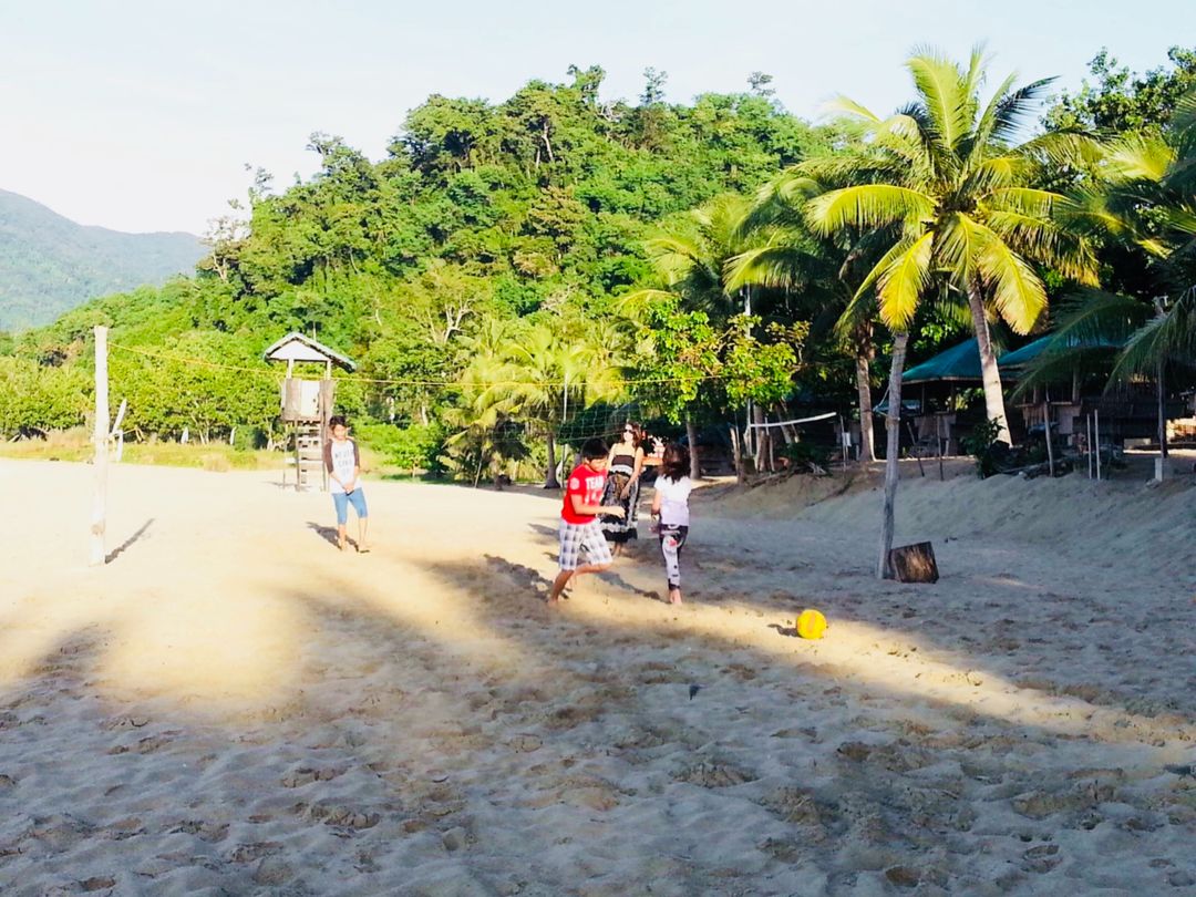 Dipaculao Beach | Nagtipunan - travelstoke