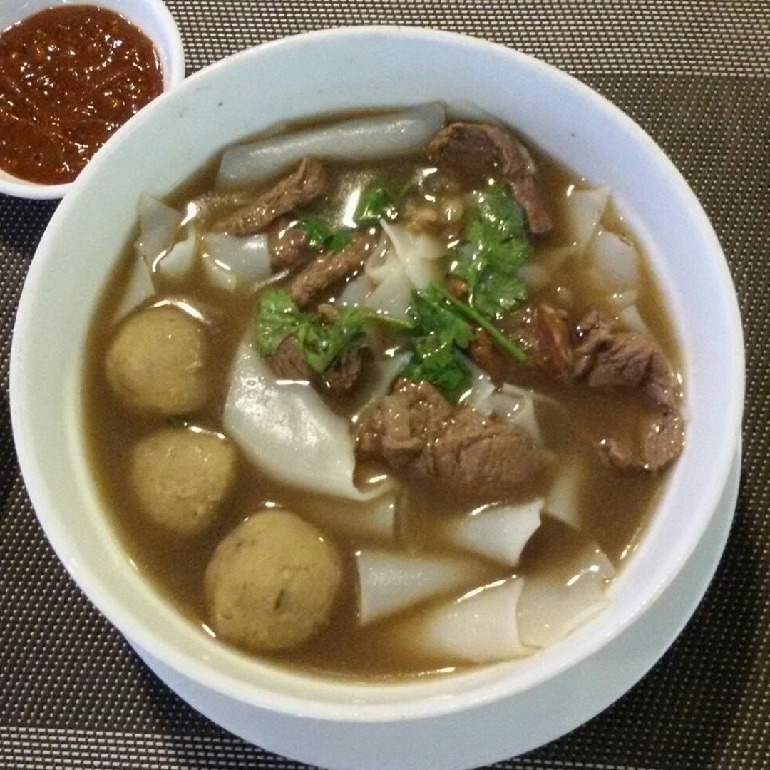 Pitt Street Koay Teow Th'ng (Eel Fish Ball Noodle) | George Town - travelstoke