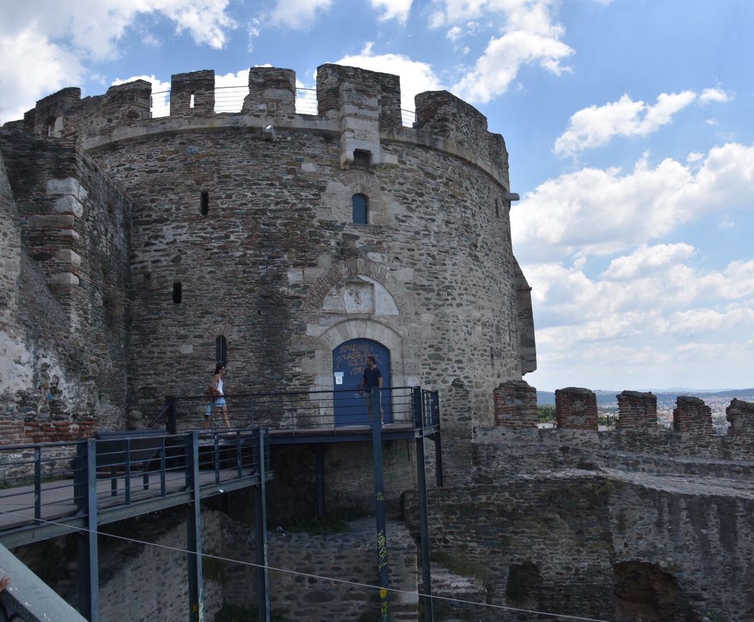 Trigonion (Chain) Tower | Thessaloníki - travelstoke