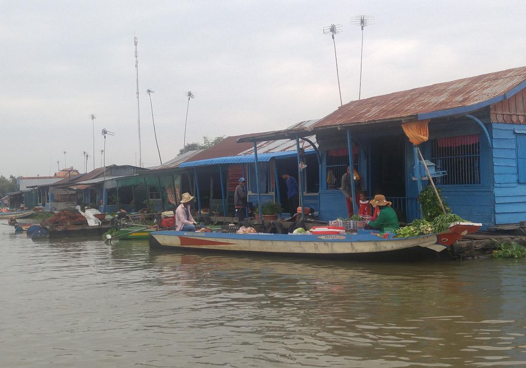 Prek Toal Floating Village | Phumĭ Ânlóng Th’uŏn - travelstoke