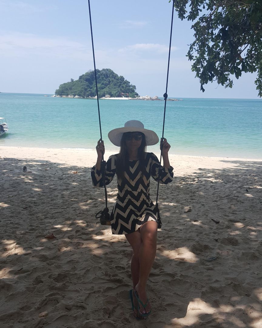 Coral Beach | Lumut - travelstoke