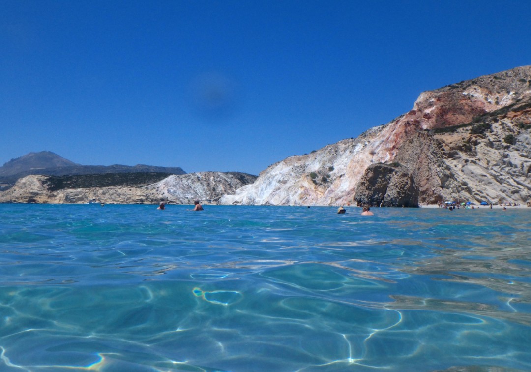 Fyriplaka beach | Zefiría - travelstoke